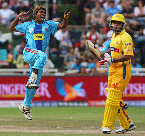 Lasith Malinga exults after having Parthiv Patel caught at slip ...