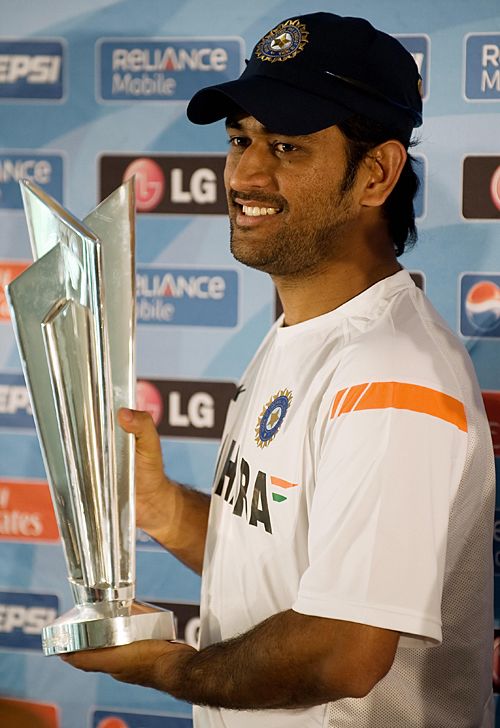 MS Dhoni poses with the World Twenty20 trophy | ESPNcricinfo.com