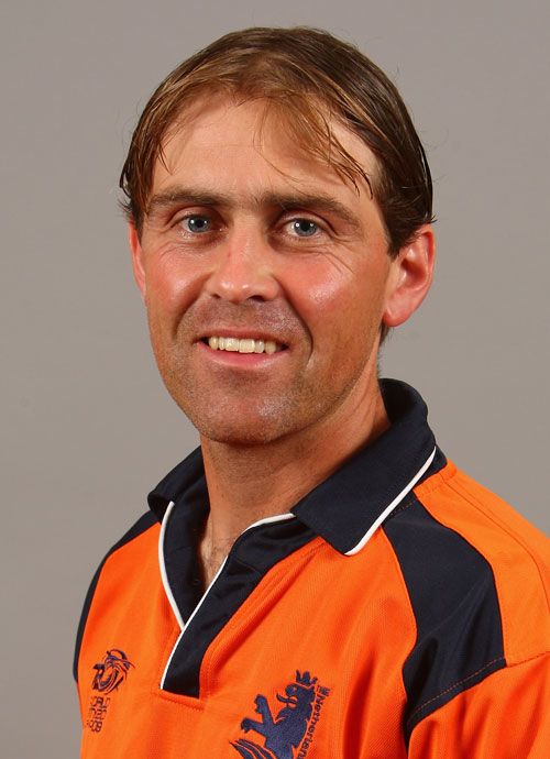 Jeroen Smits, player portrait | ESPNcricinfo.com