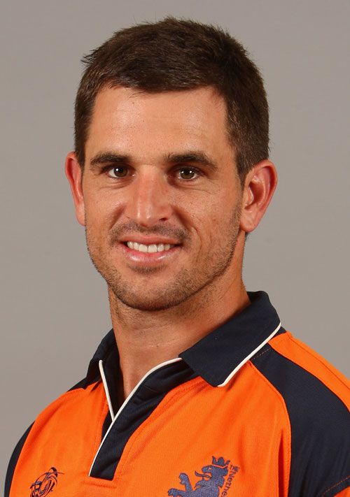 Ryan ten Doeschate, player portrait | ESPNcricinfo.com