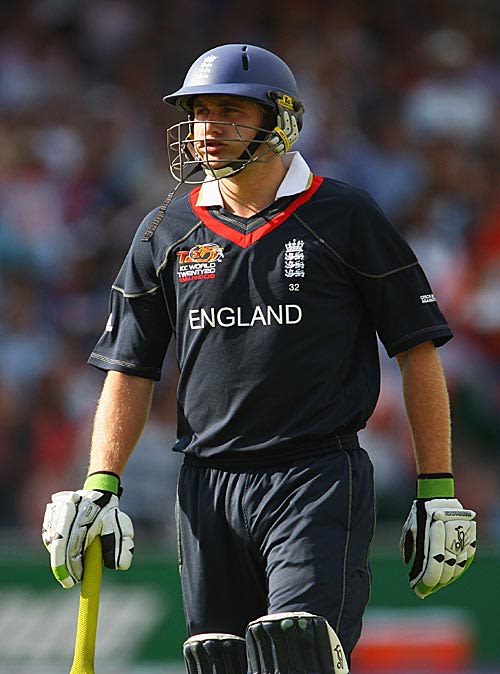 Luke Wright fell for just 1 | ESPNcricinfo.com