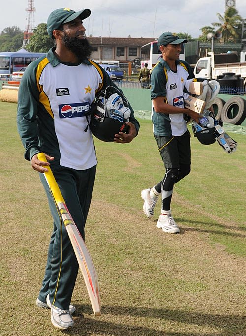 Mohammad Yousuf in Pakistan gear once again | ESPNcricinfo.com