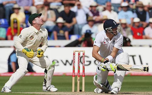 Kevin Pietersen top-edges a paddle sweep and is caught | ESPNcricinfo.com
