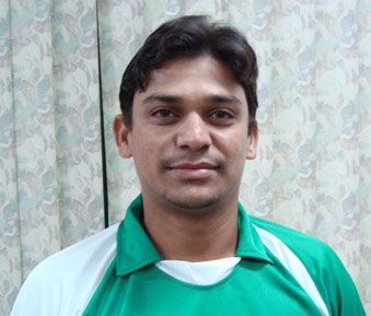 Khalid Latif portrait | ESPNcricinfo.com