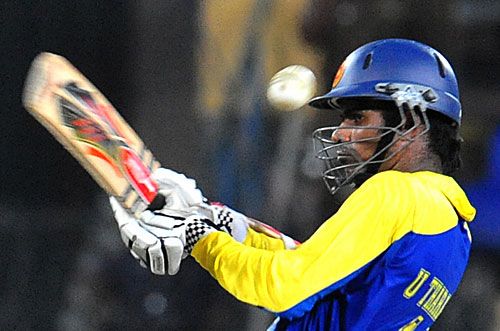 Upul Tharanga played a lone hand for Sri Lanka | ESPNcricinfo.com