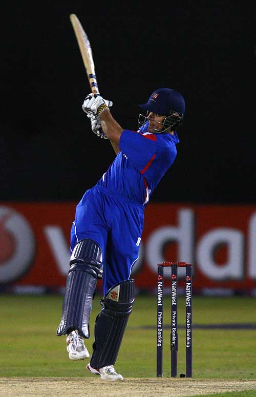 Gooch fine-tunes his young protege | ESPNcricinfo