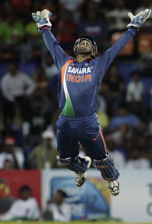 MS Dhoni jumps for joy after completing a catch | ESPNcricinfo.com