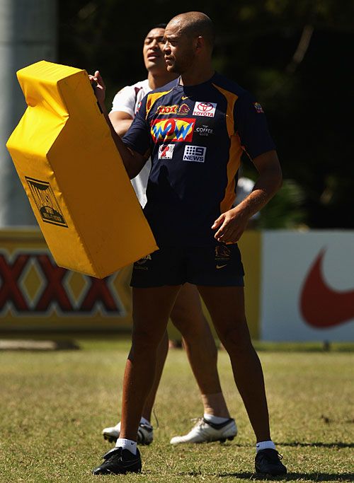 Andrew Symonds trains with the Brisbane Broncos | ESPNcricinfo.com