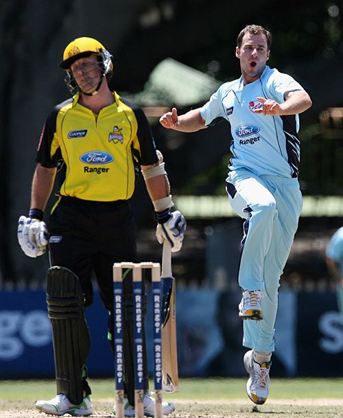 Burt Cockley celebrates after dismissing Luke Ronchi | ESPNcricinfo.com