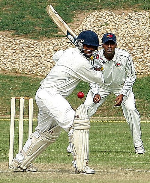 Ravi Inder Singh shoulders arms | ESPNcricinfo.com