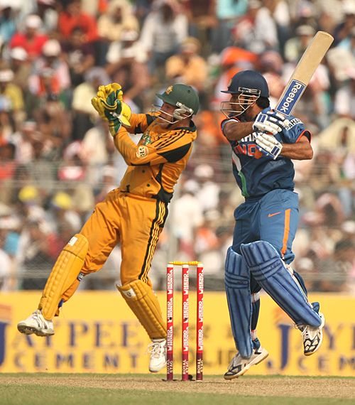 MS Dhoni cuts square on the off side | ESPNcricinfo.com