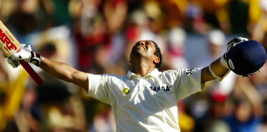 Sachin Tendulkar celebrates his double century | ESPNcricinfo.com