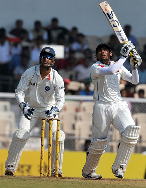 Tillakaratne Dilshan goes aerial | ESPNcricinfo.com