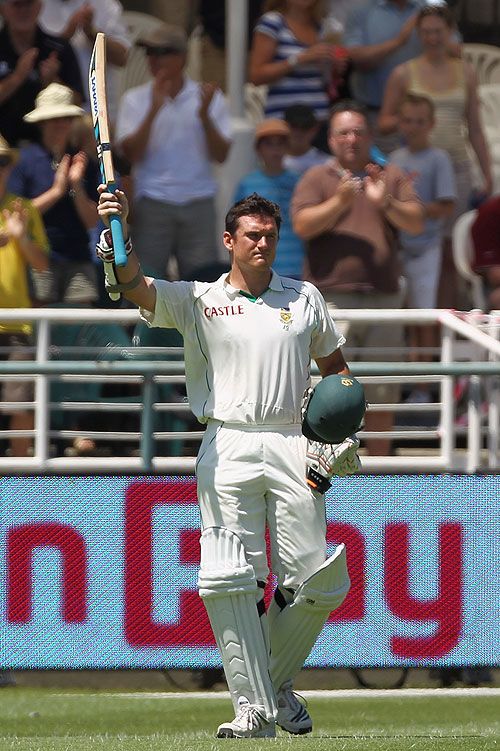 Graeme Smith consolidated South Africa's position with a dominant 183 ...