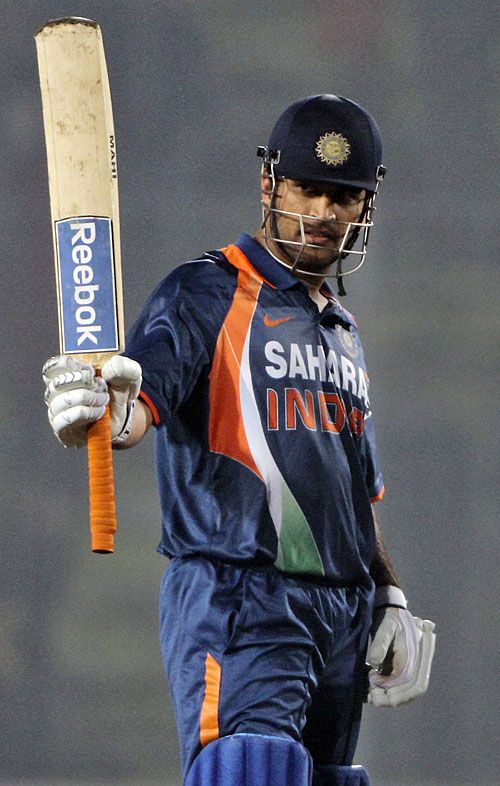 It was a majestic unbeaten hundred from MS Dhoni | ESPNcricinfo.com