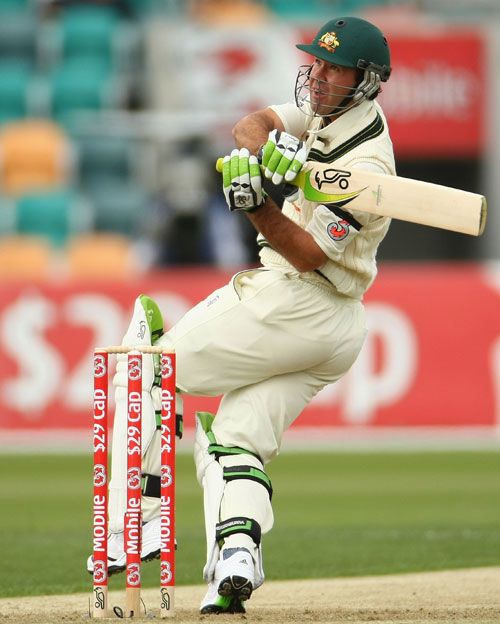 Ricky Ponting continues to pull despite some problems with the shot ...