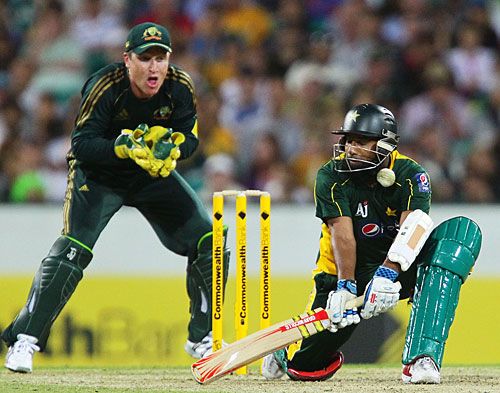 Mohammad Yousuf tries to reverse sweep | ESPNcricinfo.com