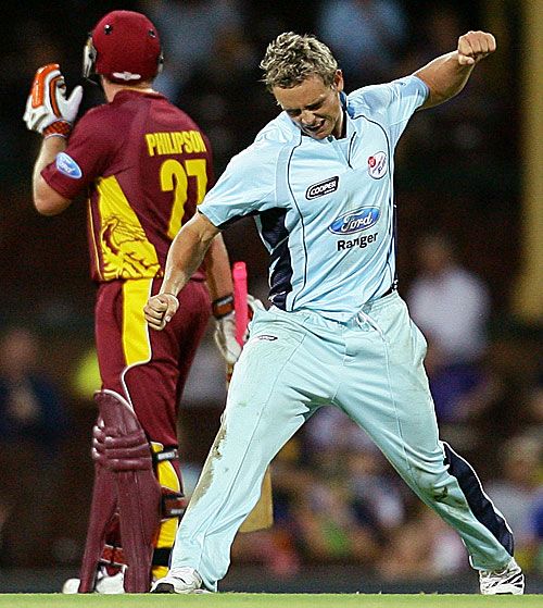 Steve O'Keefe celebrates after trapping Nathan Reardon | ESPNcricinfo.com