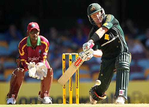 Cameron White prepares to smash it | ESPNcricinfo.com