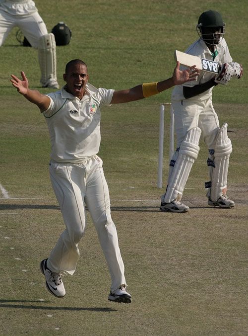 Edward Rainsford appeals for an lbw | ESPNcricinfo.com