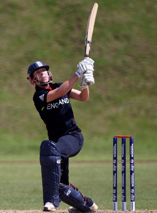 Beth Morgan goes over the top during her busy 20 | ESPNcricinfo.com