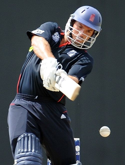 Michael Lumb marked his debut with 28 from 18 balls | ESPNcricinfo.com