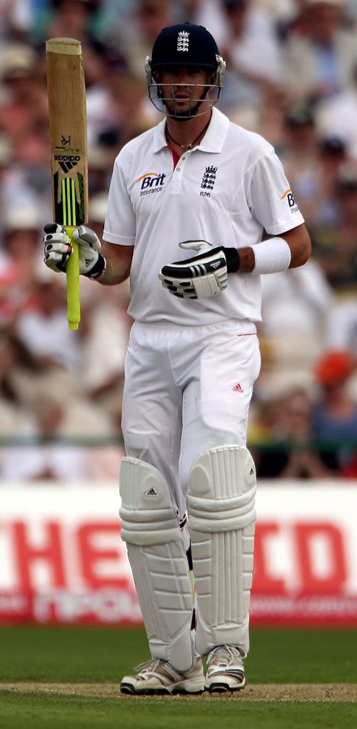 Kevin Pietersen made a quick-fire half-century sharing a good ...
