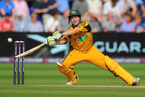 Steven Smith barely manages to reach an off-side carve | ESPNcricinfo.com