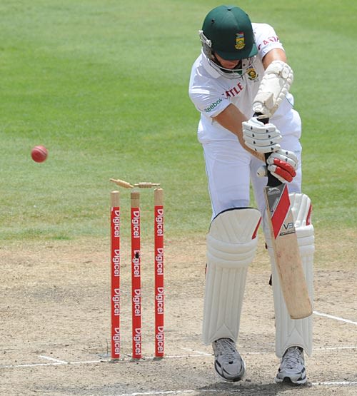 Dale Steyn is bowled | ESPNcricinfo.com