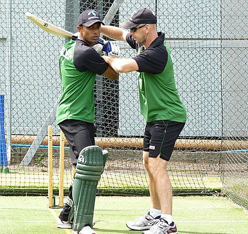 Jamie Siddons works on Faisal Hossain's technique | ESPNcricinfo.com