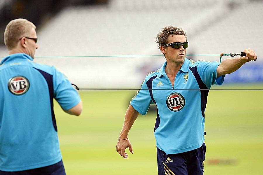 Steve O'Keefe trains on the eve of the first Test at Lord's ...