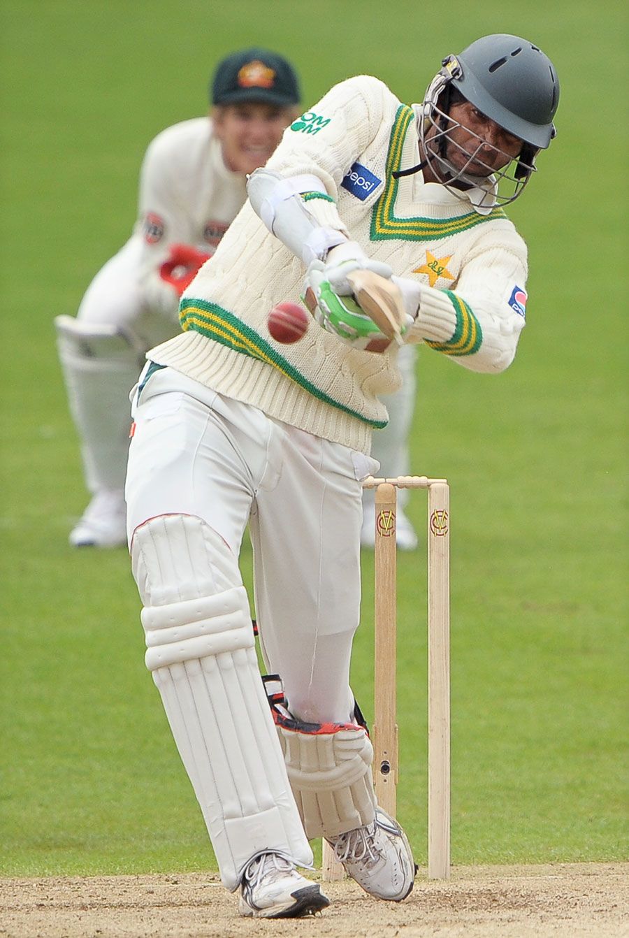 Mohammad Asif shared a useful 24-run stand for the final wicket with Danish Kaneria to push ...