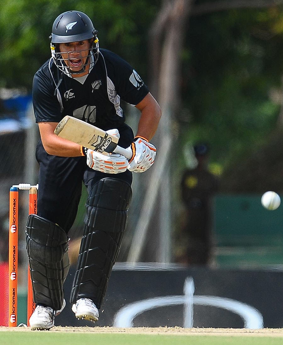 Ross Taylor helped New Zealand recover | ESPNcricinfo.com
