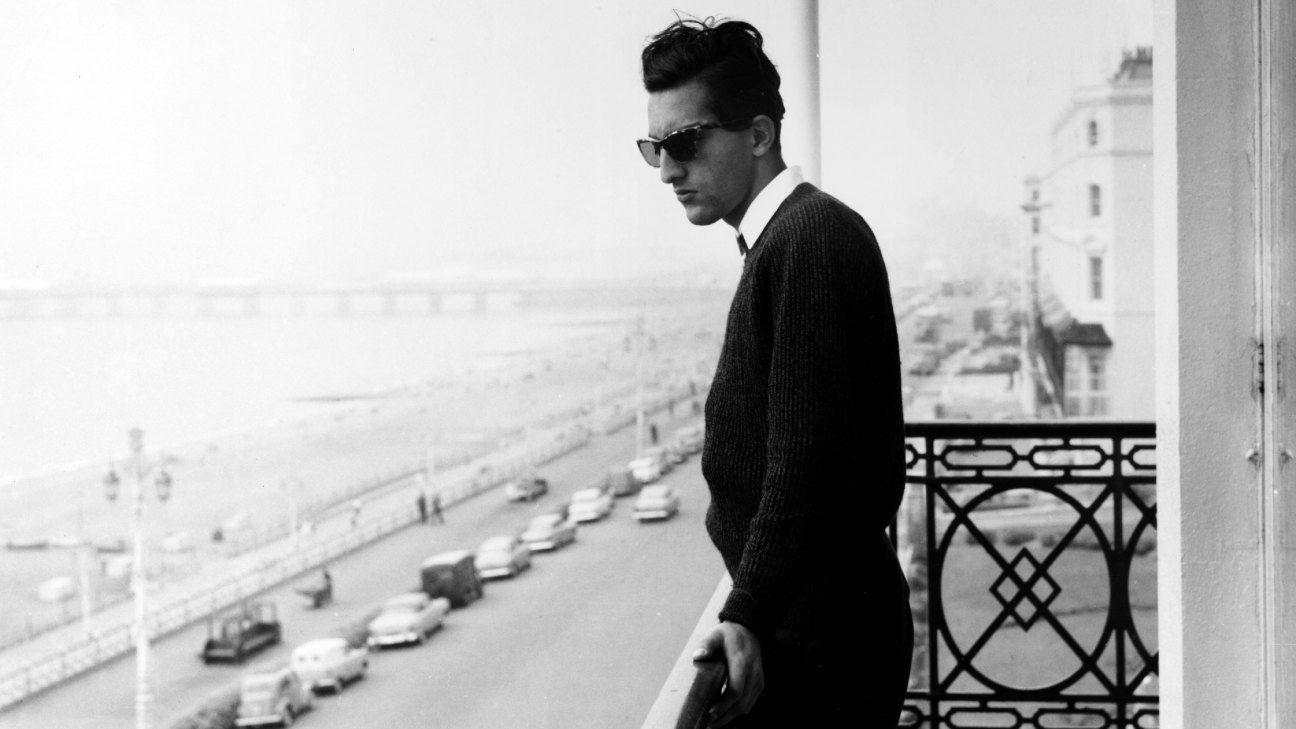 Mukul Kesavan on MAK Pataudi | ESPNcricinfo