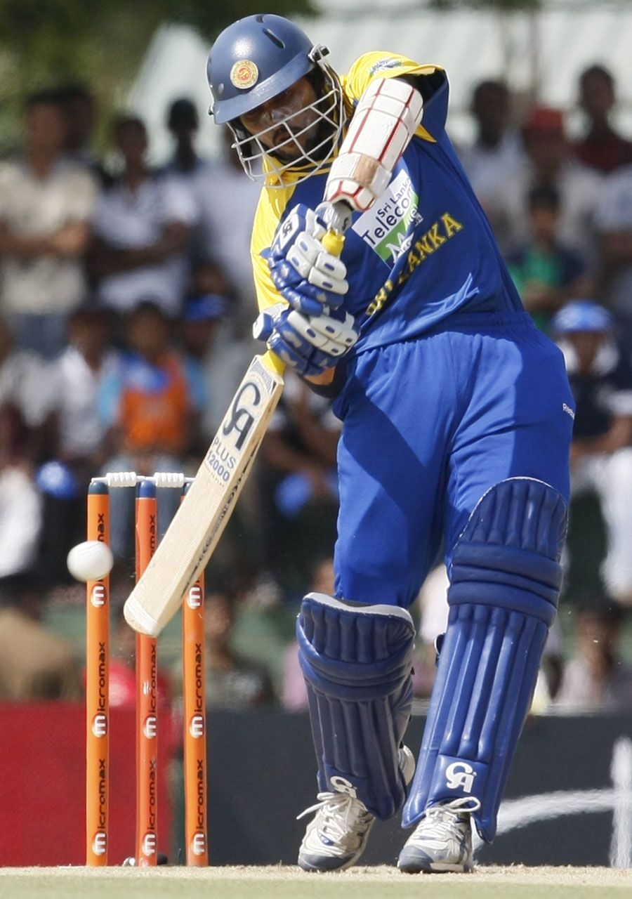 Dilshan, bowlers take Sri Lanka to title win | ESPNcricinfo.com