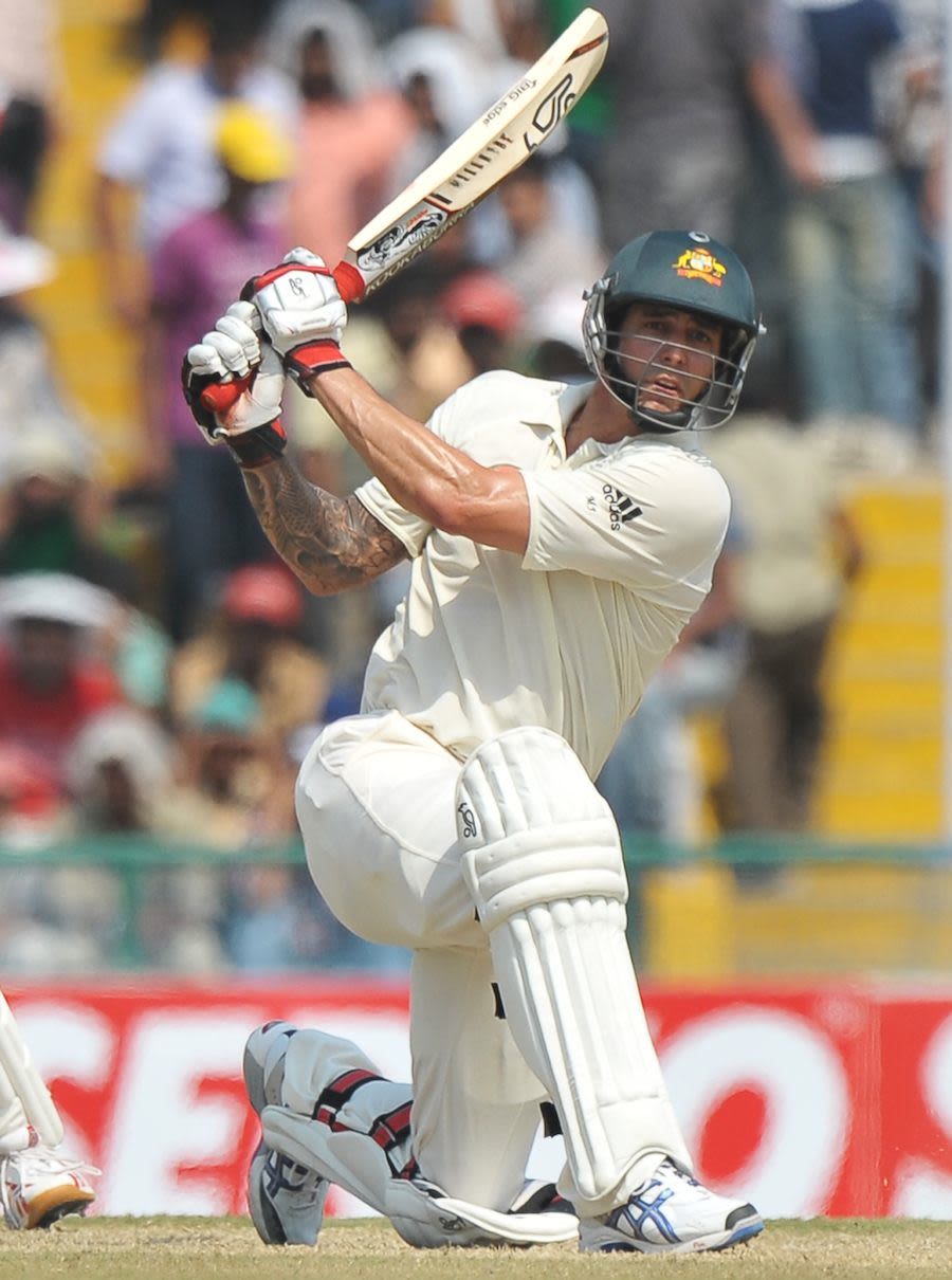 Mitchell Johnson played powerful shots to the leg-side boundary | ESPNcricinfo.com