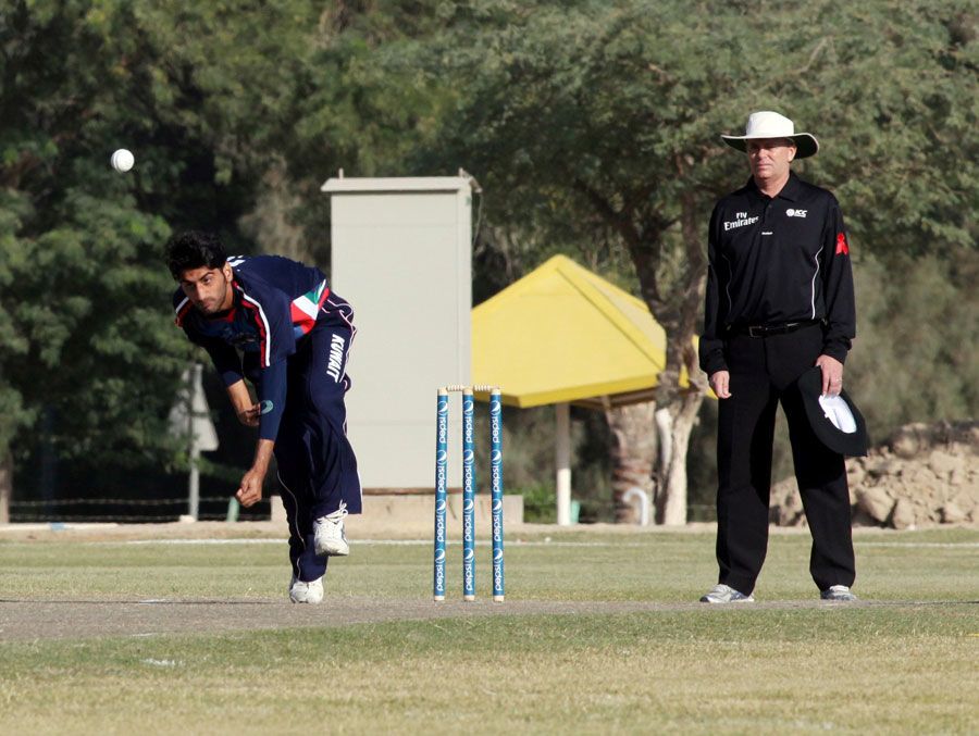 Kuwait's Mohammad Murad in action | ESPNcricinfo.com