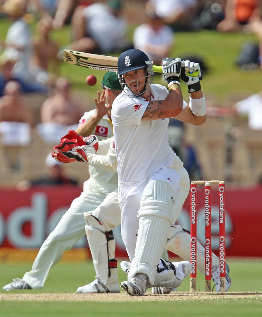 Swann makes inroads in Australian top order | ESPNcricinfo.com