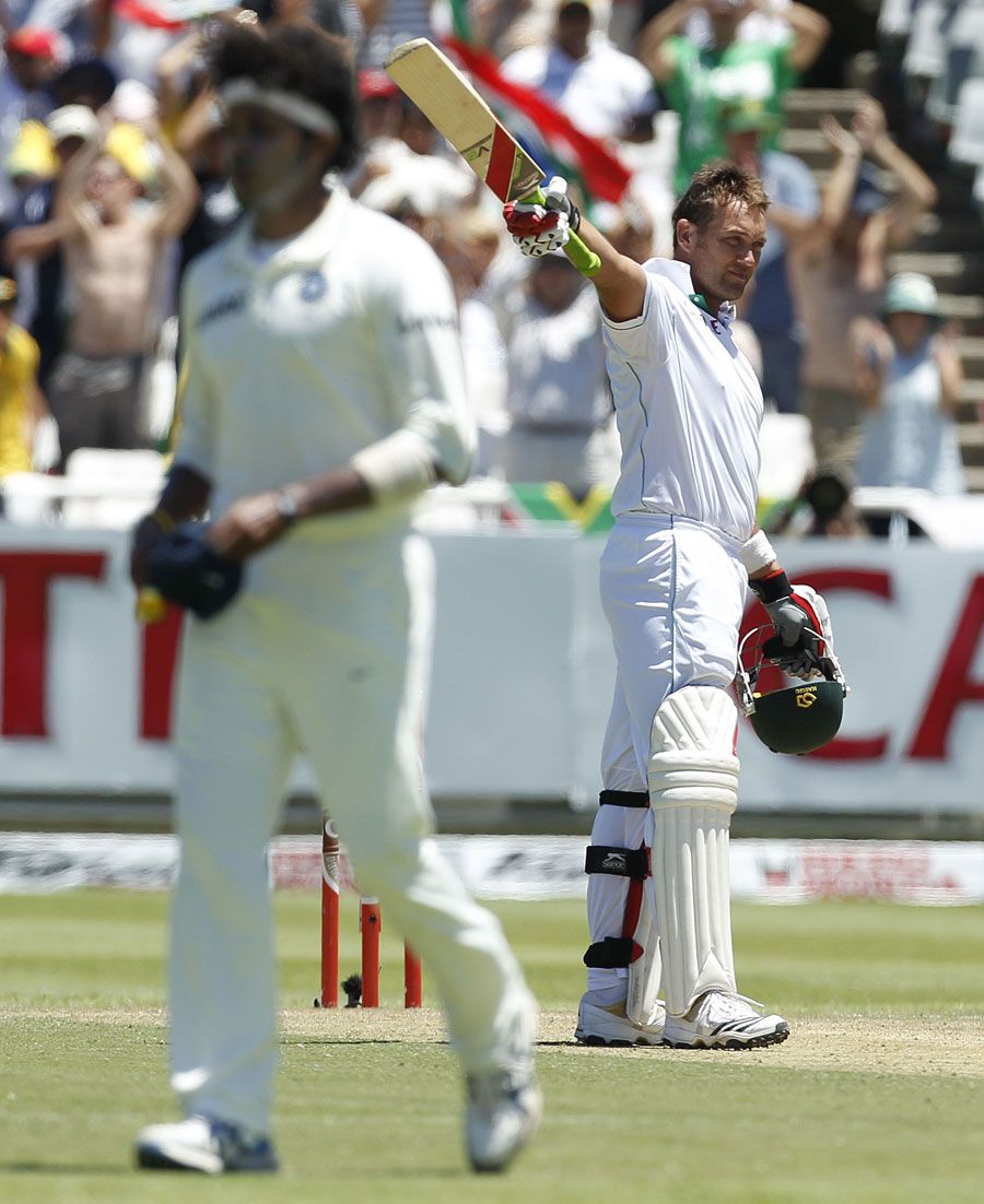 Sidharth Monga on captains defending against a specialist batsman at ...