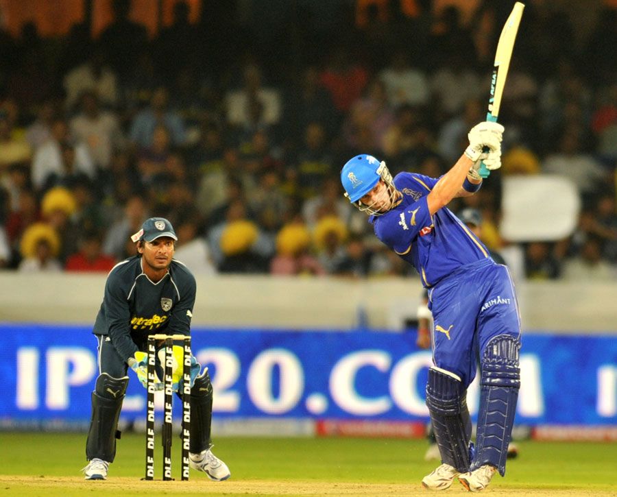 Johan Botha hits down the ground | ESPNcricinfo.com