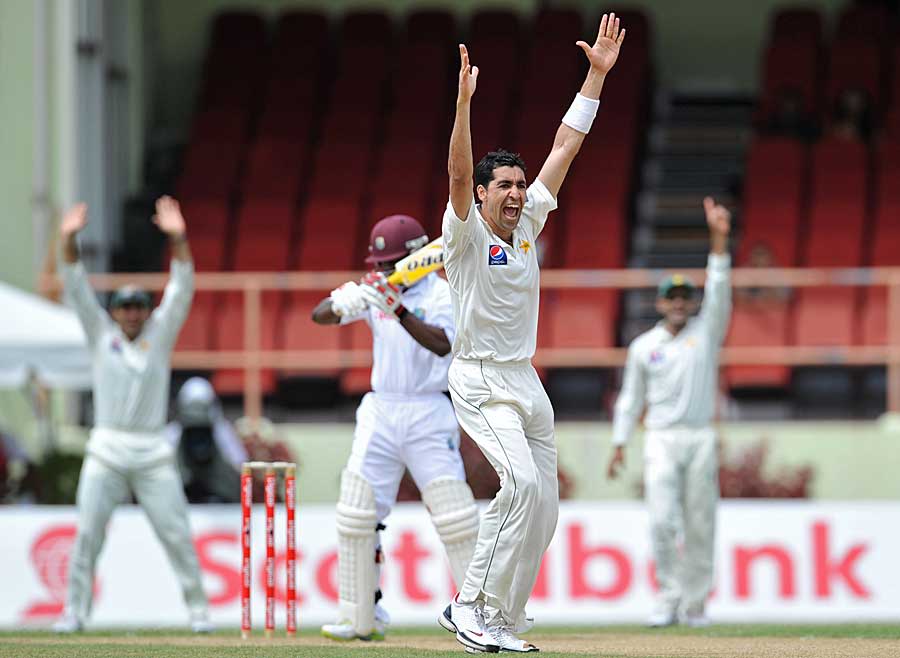 Pakistan spinners dominate clueless West Indies | ESPNcricinfo.com