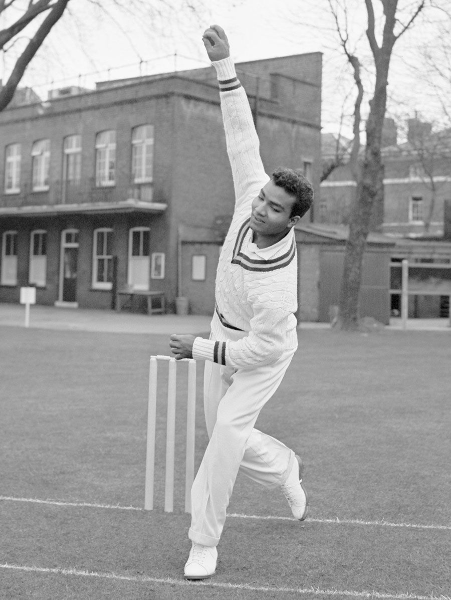 ESPNcricinfo XI: Bowlers who took wickets with their first balls in ...