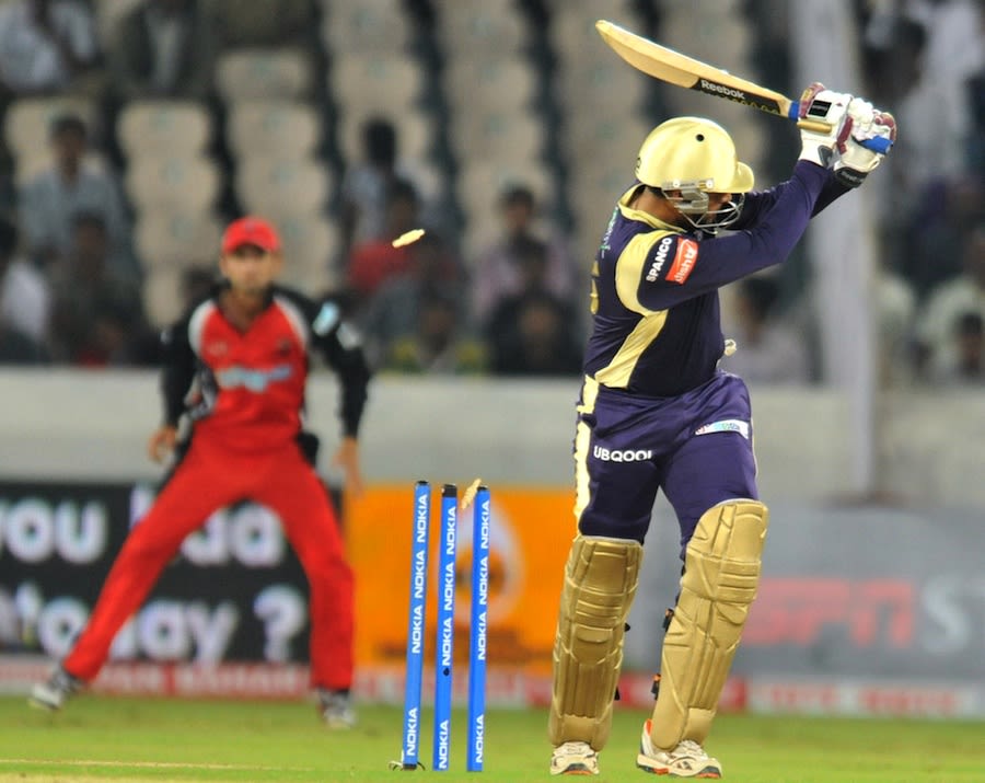 Manvinder Bisla is bowled | ESPNcricinfo.com