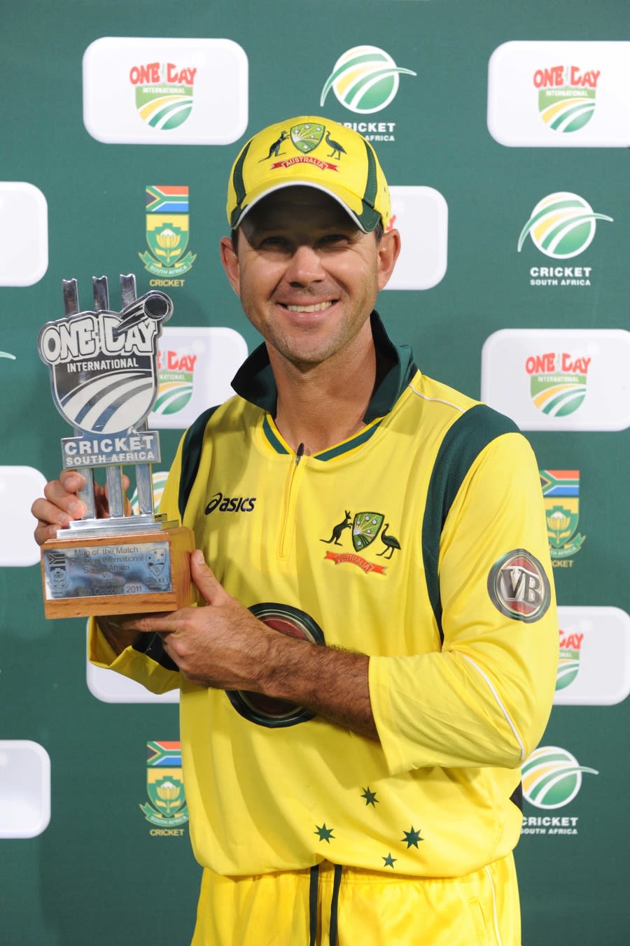 Ricky Ponting with his Man of the Match trophy | ESPNcricinfo.com