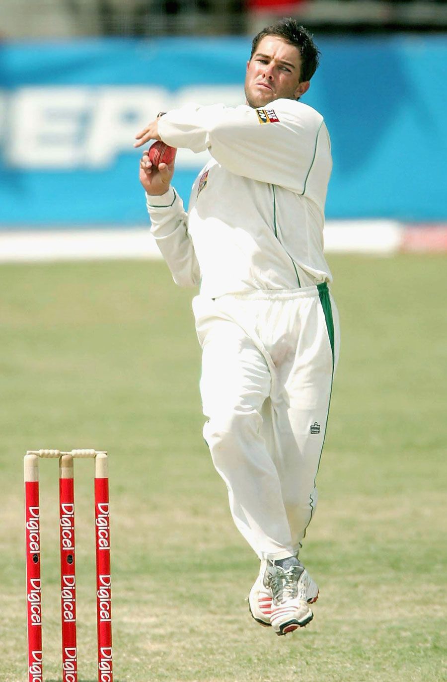 Mark Boucher bowls | ESPNcricinfo.com