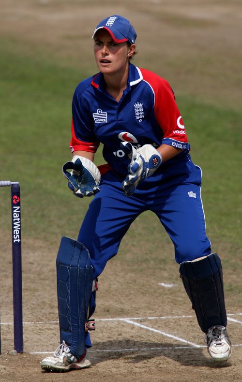 Jane Smit in action behind the stumps | ESPNcricinfo.com