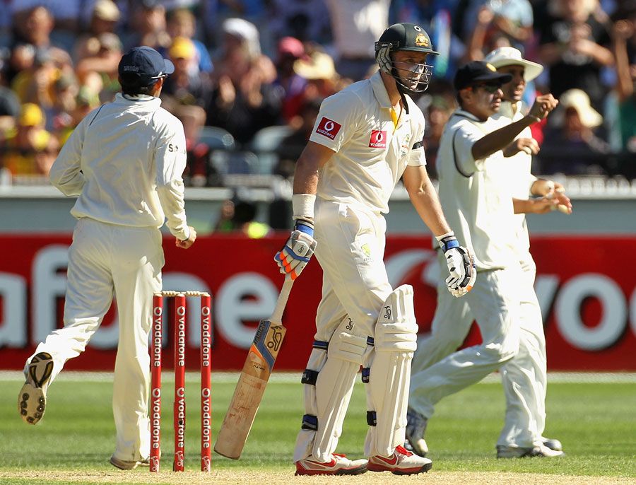 India in Australia 2011-12: MS Dhoni backs umpires over DRS | ESPNcricinfo