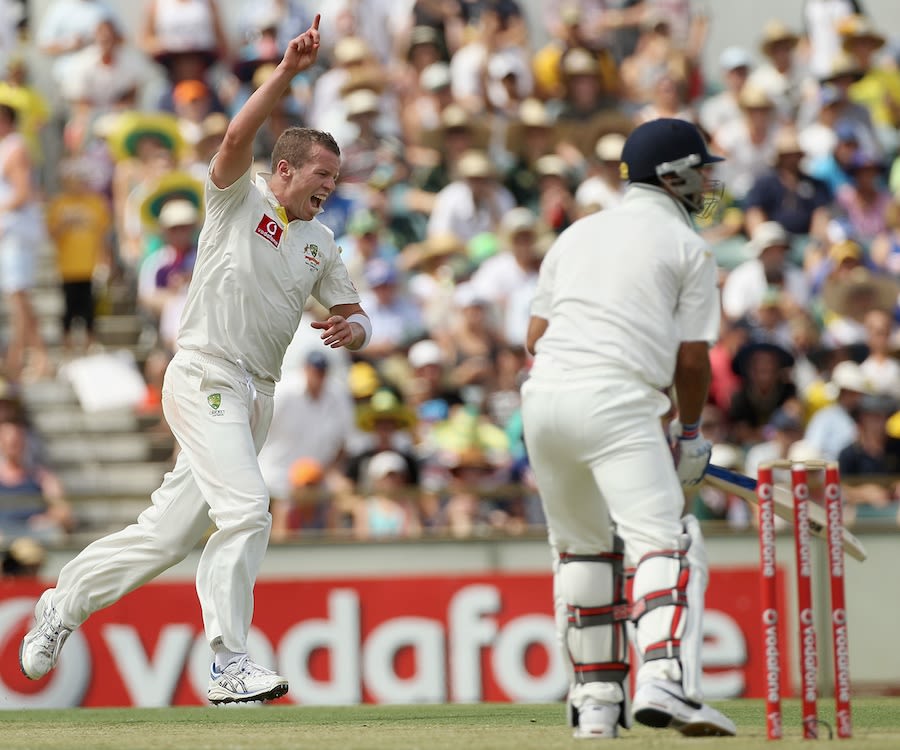 Peter Siddle had Virat Kohli caught at point | ESPNcricinfo.com