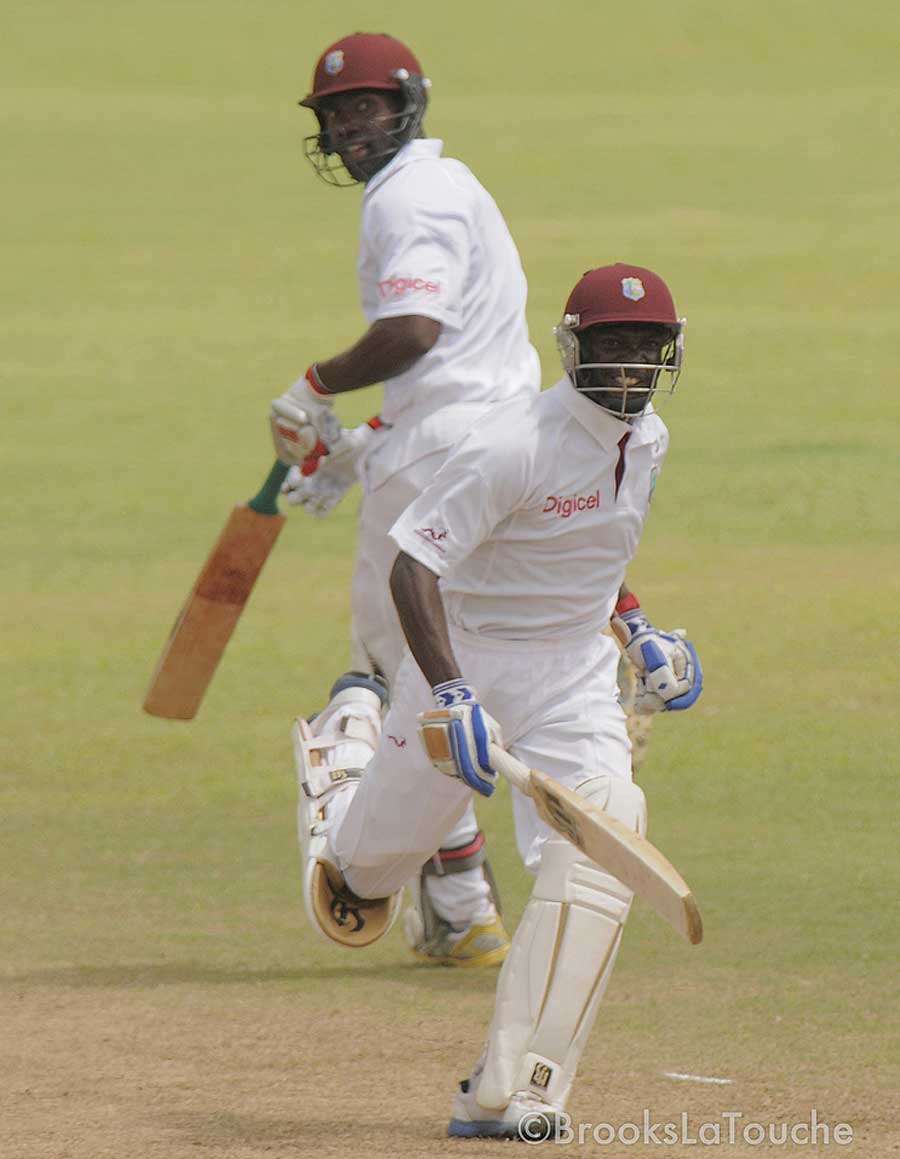 Jonathan Carter and Donovan Pagon added 86 for the sixth wicket ...