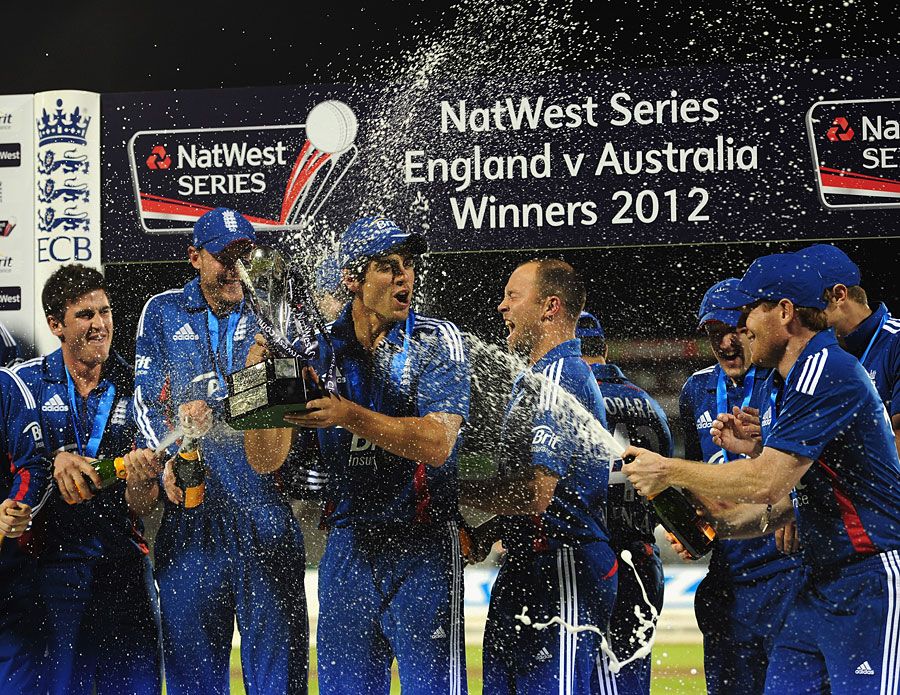 England celebrate their 4-0 series victory | ESPNcricinfo.com